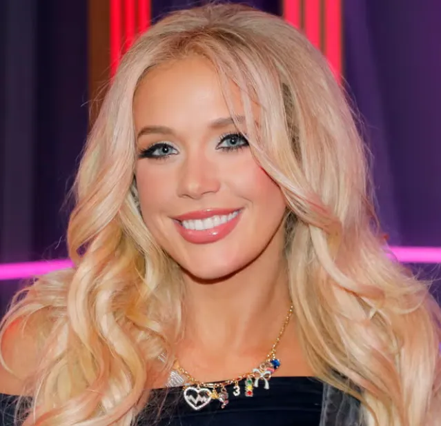 Megan Moroney Husband, Age, Height, Weight, Net Worth, Career, And More ...