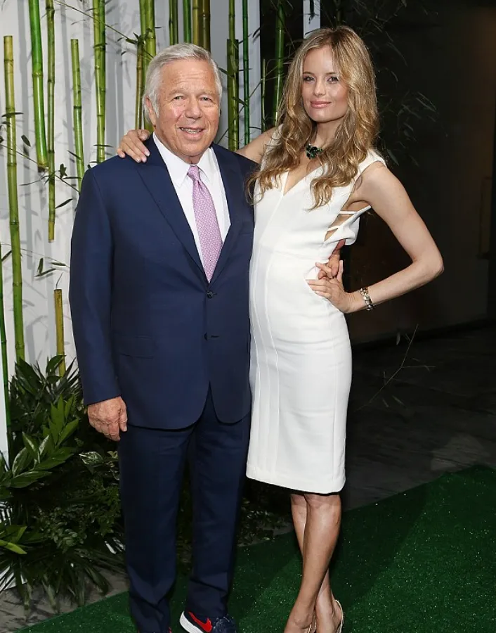 Robert Kraft Age, Height, Weight, Net Worth, Career, And Full Bio - Info Top Bio