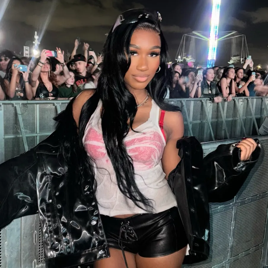 Treasure Wilson Age, Height, Weight, Net Worth, Career, And Full Bio ...