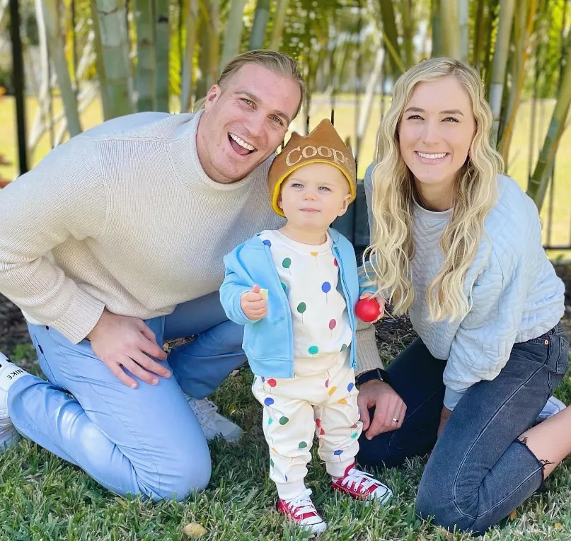 Alex Anzalone Wife, Age, Height, Weight, Net Worth, Career, And Full ...