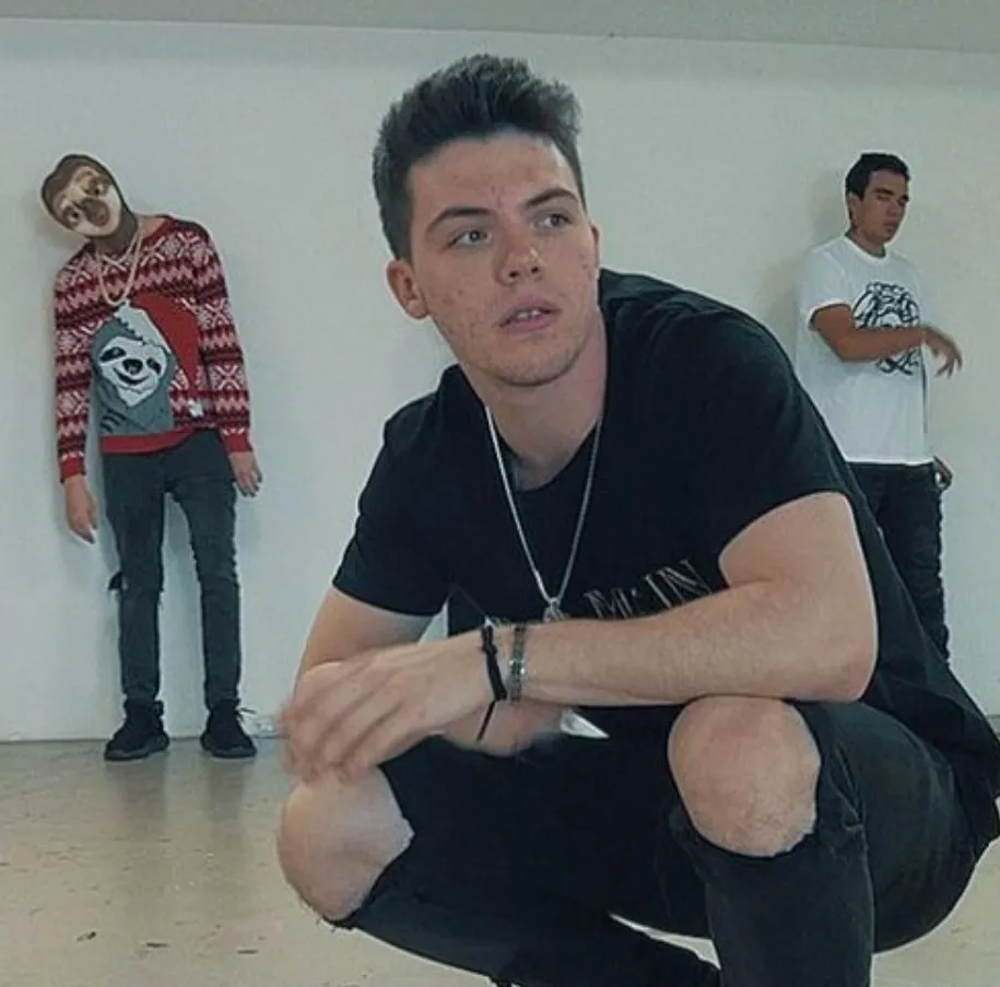 Faze Adapt Height, Weight, Age, Net Worth, Career, And Full Bio - Info ...