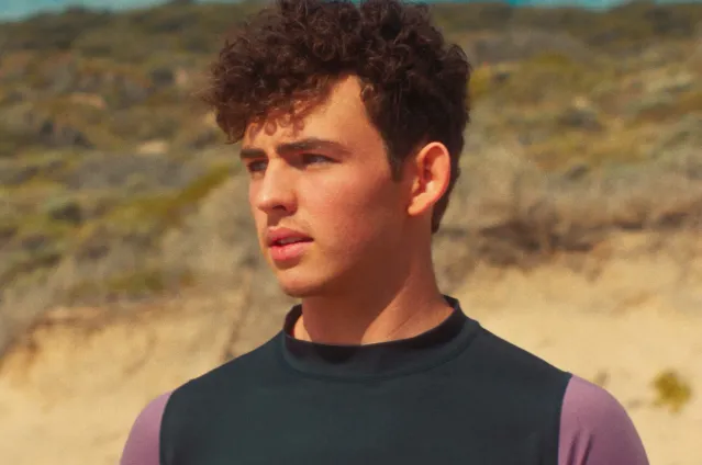 Finn Little, Age, Height, Weight, Net Worth, Career, And More - Info ...