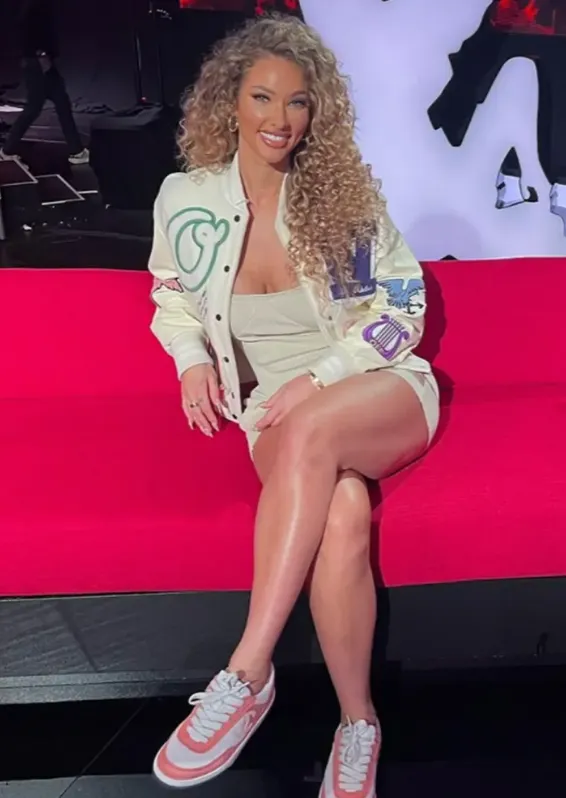 Lolo Wood Height, Weight, Age, Net Worth, Career, And Full Bio - Info ...