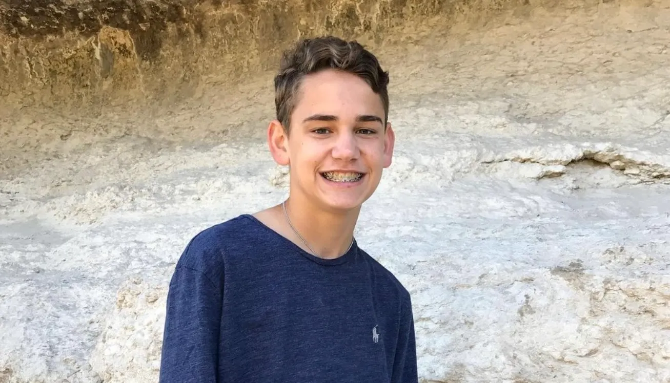 Chase Rutherford Age, Height, Weight, Net Worth, Career And Full Bio ...