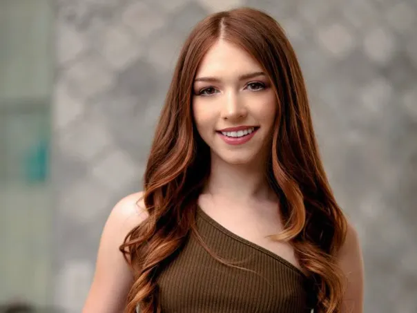 Myra Moans Age, Height, Weight, Net Worth, Career And Full Bio - Info Top Bio