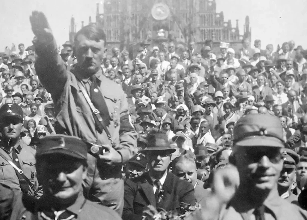 Adolf Hitler's Life Made Simple: From Painter to Dictator - Info Top Bio