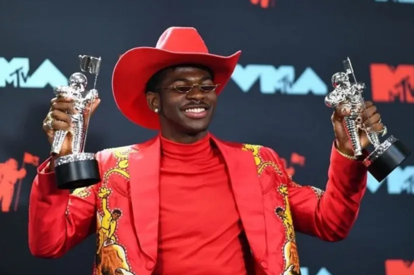 Lil Nas X Height: Complete Biography, Lifestyle, and Net Worth - Info ...