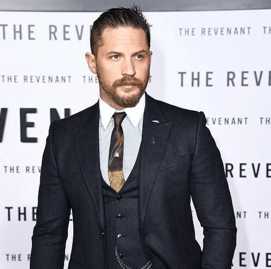 Tom Hardy Height, Weight, Age, Net Worth, Career, And Full Bio In 2025 ...