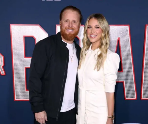 Justin Turner's Wife: Inside the Life of a Baseball Star's Partner ...
