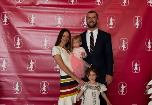 Andrew Luck's Wife: Inside the Life of the NFL Star's Partner - Info ...