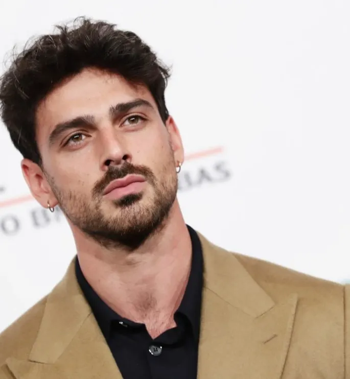 Michele Morrone Height: Revealing the Truth Behind His Stature - Info ...