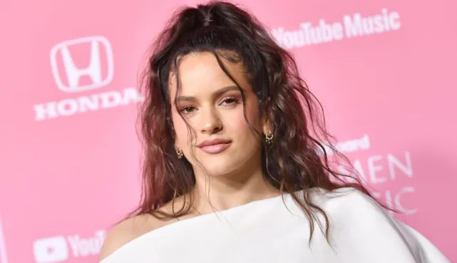 Rosalía Age: Biography, Career, Net Worth, Boyfriend, and More - Info ...