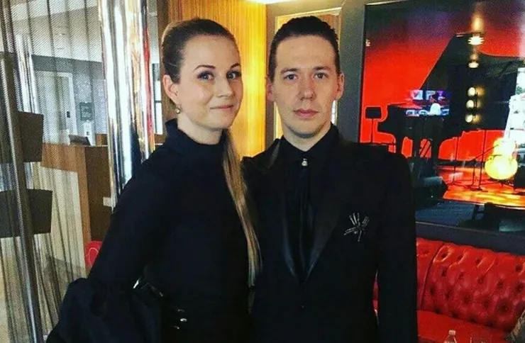 Tobias Forge Wife: Inside the Personal Life, Career, and Net Worth of ...